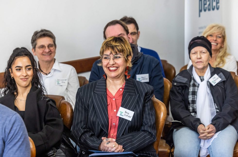Peace Counts Ausstellung 2023 | Steps for Peace
